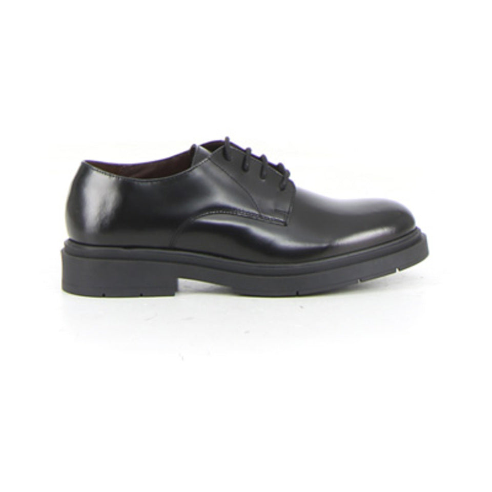 Scarpe Stringate Uomo: eleganti e casual | Boscaini